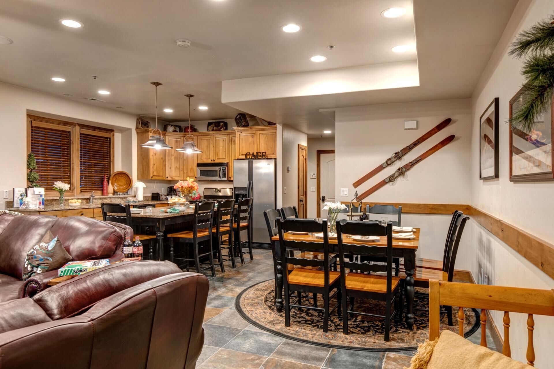 Estúdio (4 Bedrooms) | Restaurantes