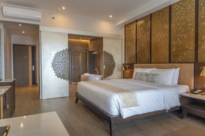 Quarto premier | Área de estar | TV LED 42 polegadas com canais a cabo, TV