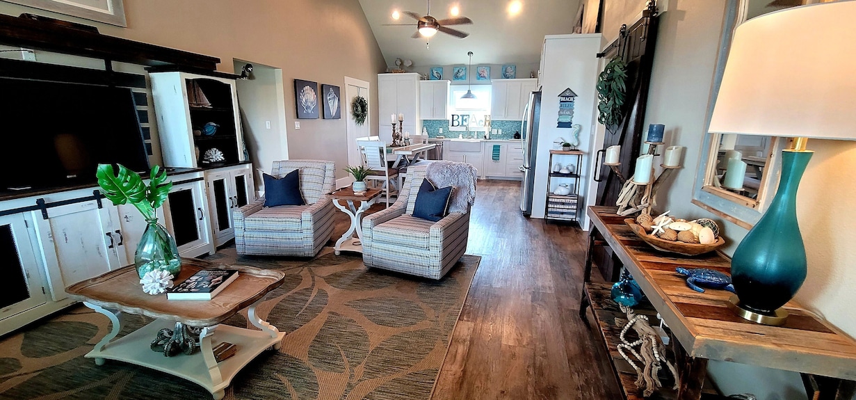 Cheerful Cottage With Breathtaking Views Of The Gulf - Crystal Beach, TX