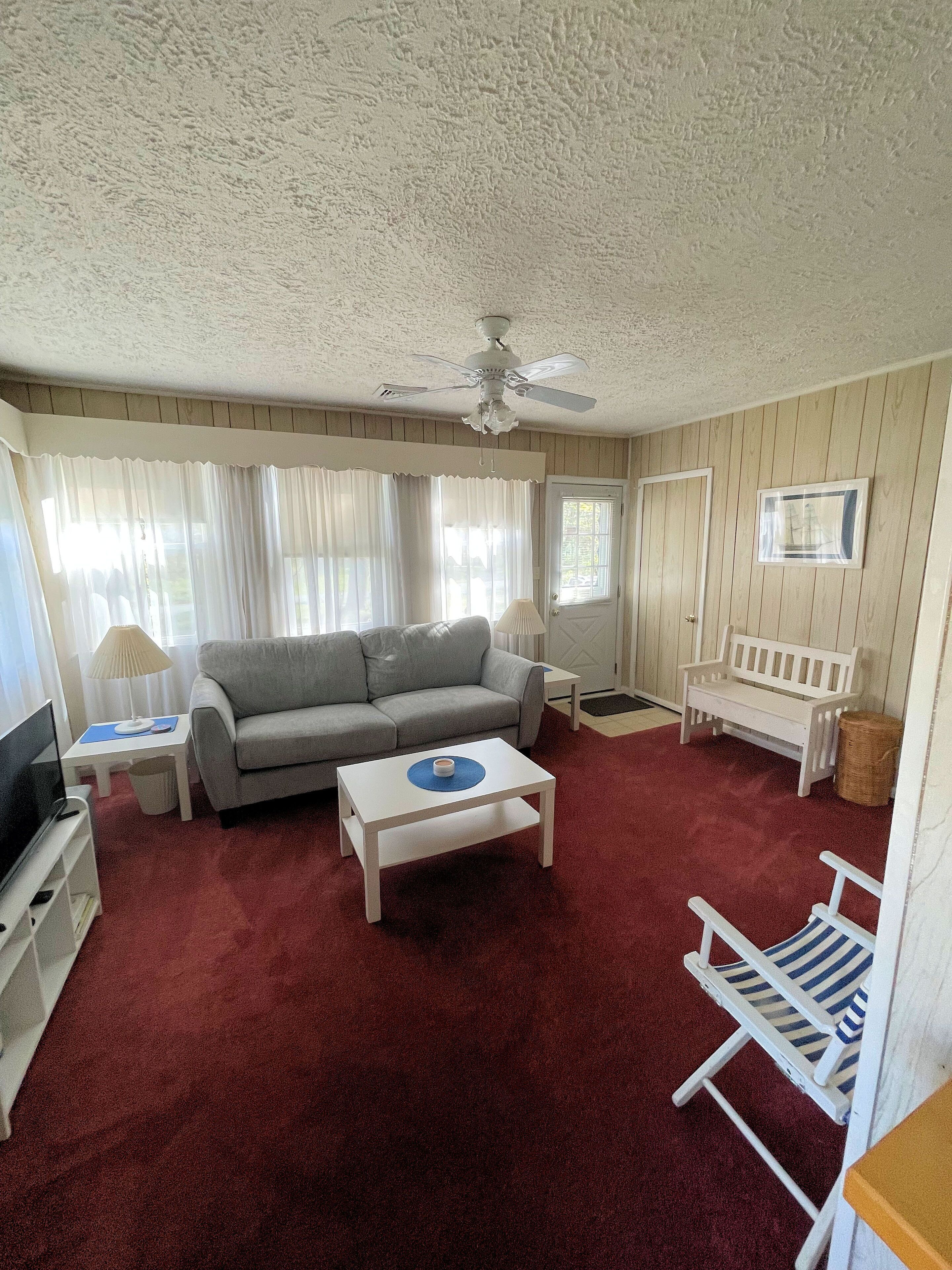 Sea Pines -2br  Close To Shopping,screened Porch, Linens And Towels Provided - Chincoteague, VA