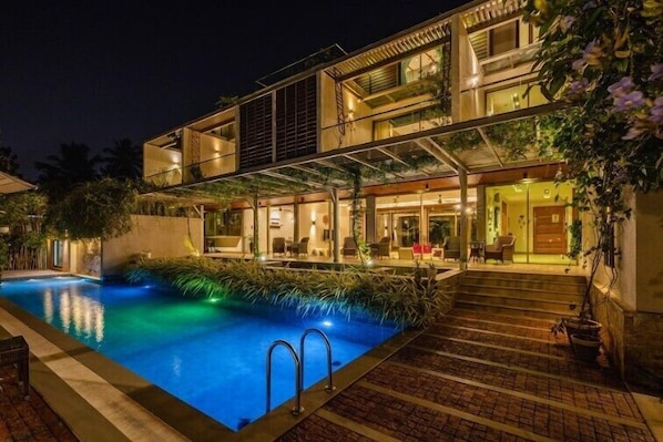 Piscina exterior