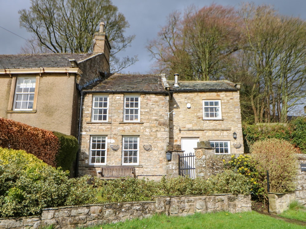 A D Coach House - Reeth