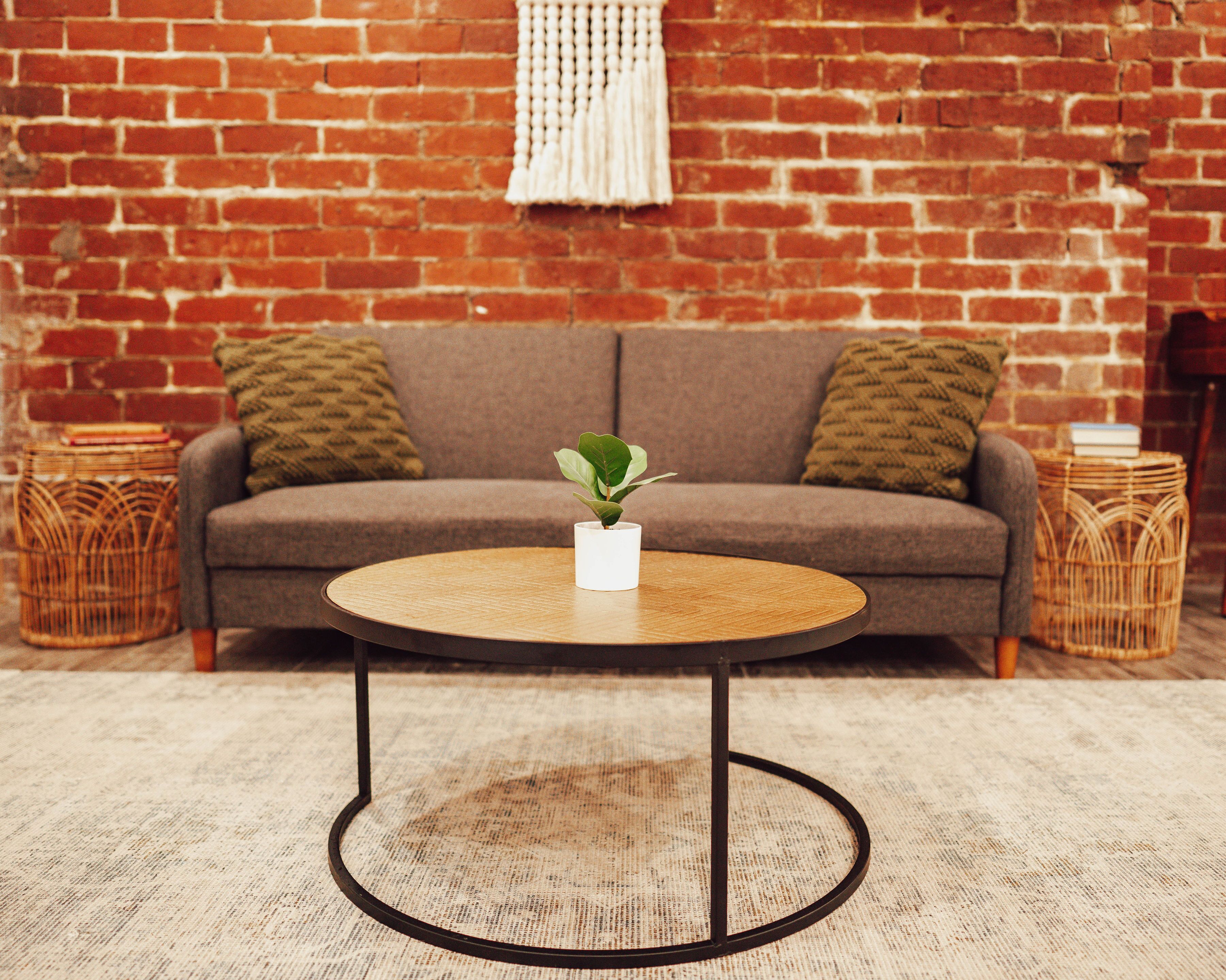 Spacious 1 Bedroom Rental Unit In Historic Tree Streets - Boone Lake, TN