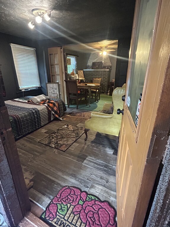 Cuyahoga River 2nd Floor Unit - Akron, OH