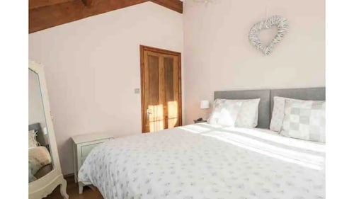 Potters Loft, Bowness Centre, Parking, Lake Access - Windermere