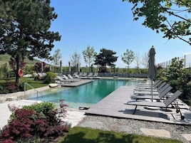 Piscina exterior sazonal