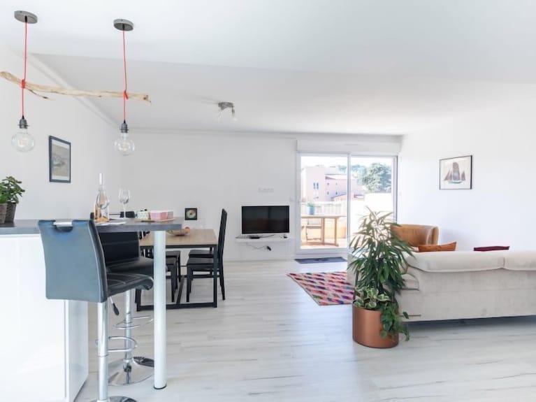 Les Roches Bleues By Interhome - Le Pradet