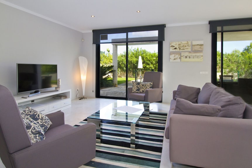 Modern Semi-detached House In Quiet Residential Area - 200 M To The Sea (Promenade) - Cala Ratjada