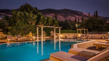 Apartamento, 1 quarto, sacada, vista para a cidade | Piscina