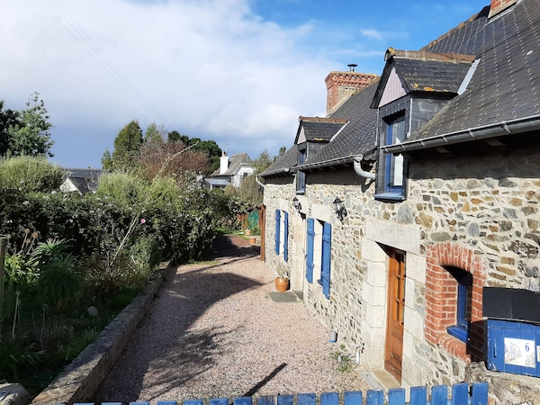 Location Maison Rénovée Proche Mer Et Bois Pordic - Brittany