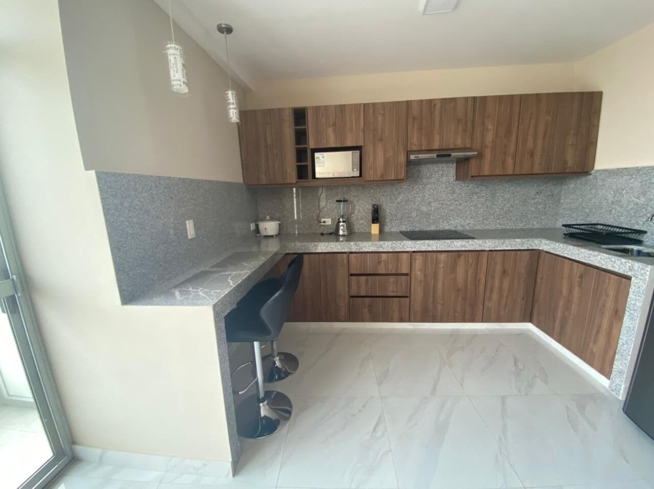 Apartamento luxo, 1 quarto | 1 quarto, individualmente decorados, ferros/tábuas de passar roupa