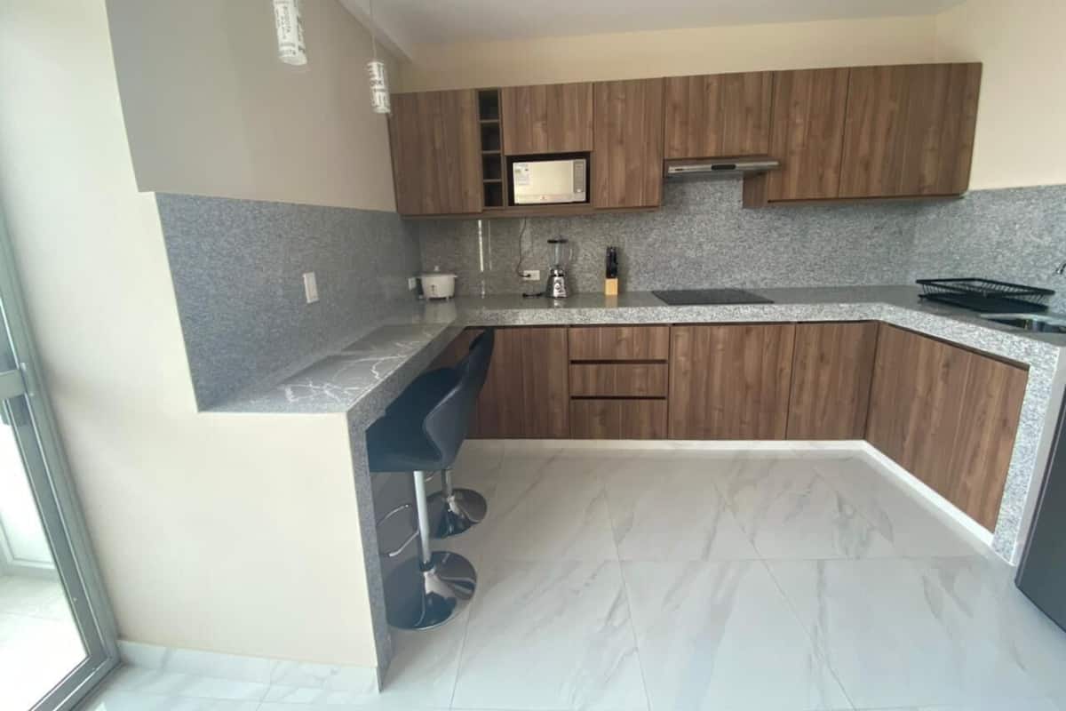 Apartamento luxo, 1 quarto | 1 quarto, individualmente decorados, ferros/tábuas de passar roupa