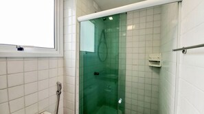 Apartamento | Casa de banho | Um polibã 