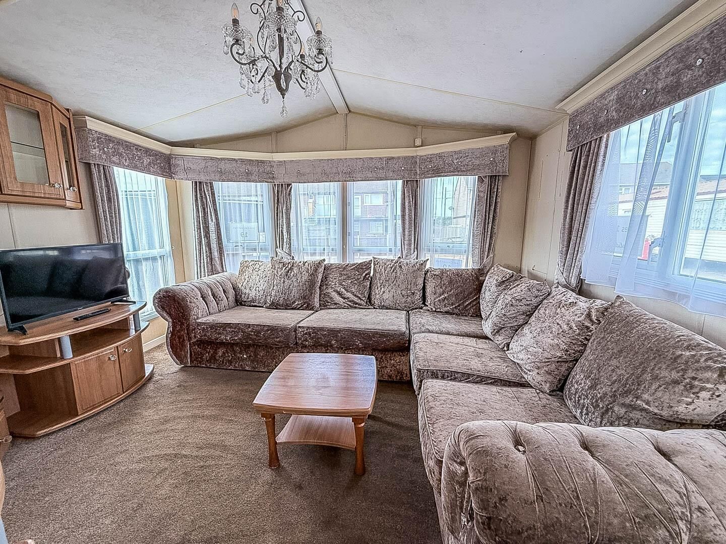 6 Berth Caravan Nearby Hunstanton Beach Front In Norfolk Ref 13019l - Thornham