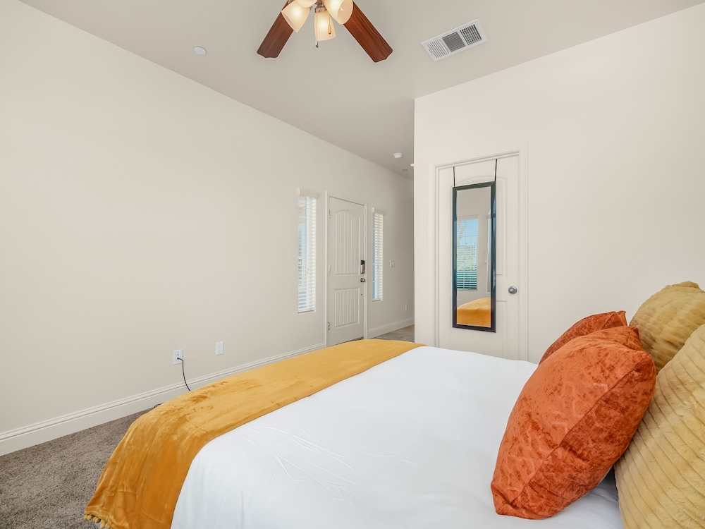 Fresno Suite | Long-term Stay | Kitchenette | 1:1 - Fresno, CA