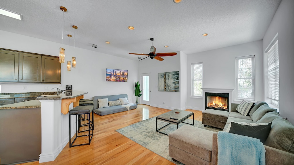 Oceanside Getaway 1 Block From Beach - Up To 10% Off! - Little Talbot, Jacksonville