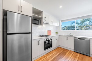 Cabana premium, 2 quartos, para não fumantes, vista para o jardim | Cozinha privada