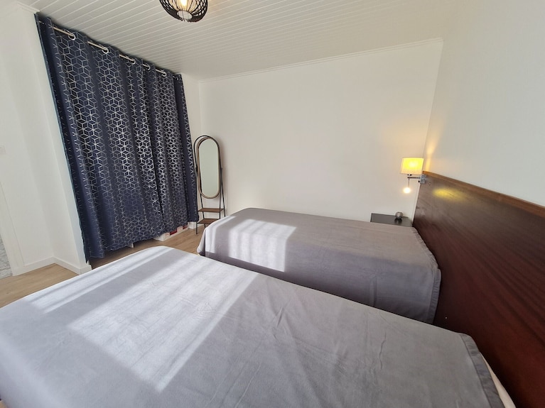 Charming Renovated House With Private Parking, Garden, And Easy Access To Nancy - Lunéville