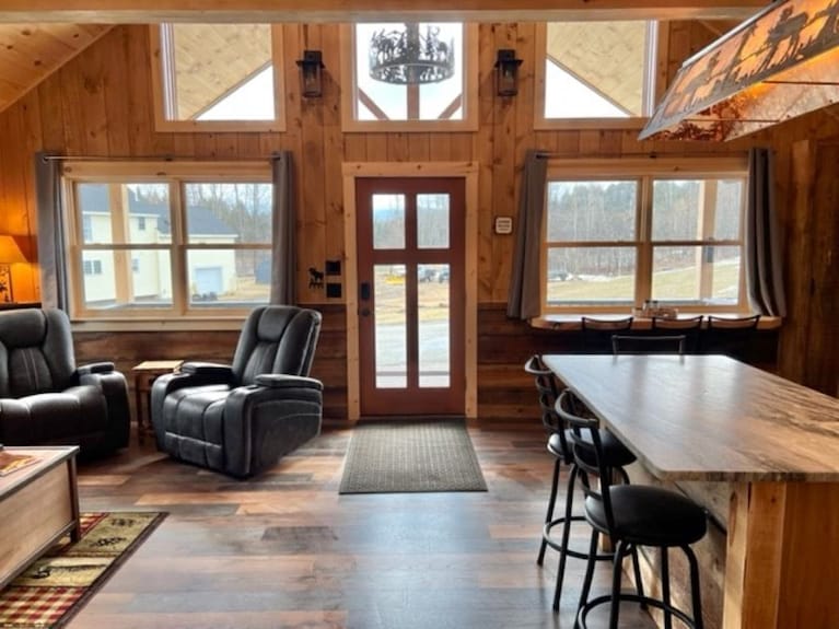 New Cabin In Eustis.mtn, River & Dam Views - Maine