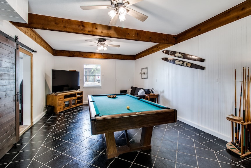 Lake Views From The Byrd House - テキソマ湖