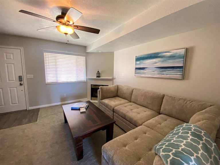 Gorgeous, Updated Lake View Condo 942 #3 - Bear Lake State Park, St Charles