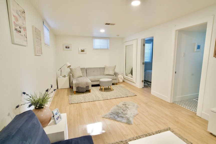 Fully Renovated Gem Near Cherry Creek North - Denver, CO