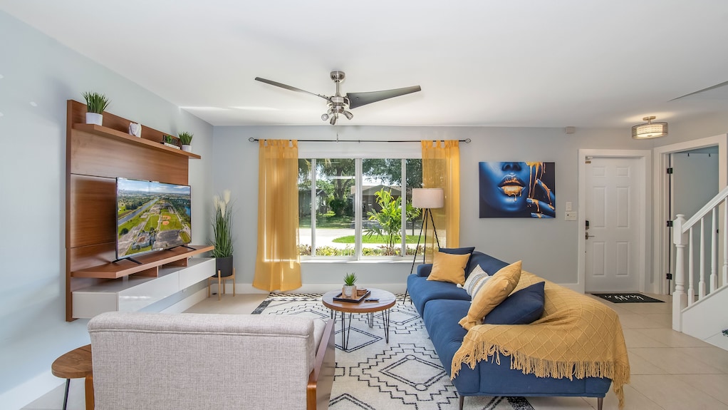 Oasis De 5 Habitaciones En Palm Beach: Sala De Juegos + Café Gratis - West Palm Beach, FL