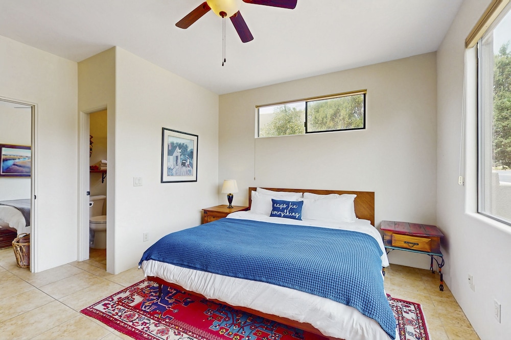 Dog-friendly Home With 2 Fireplaces, Ac & Views Of Thunder Mtn & Coffee Pot Rock - Sedona, AZ