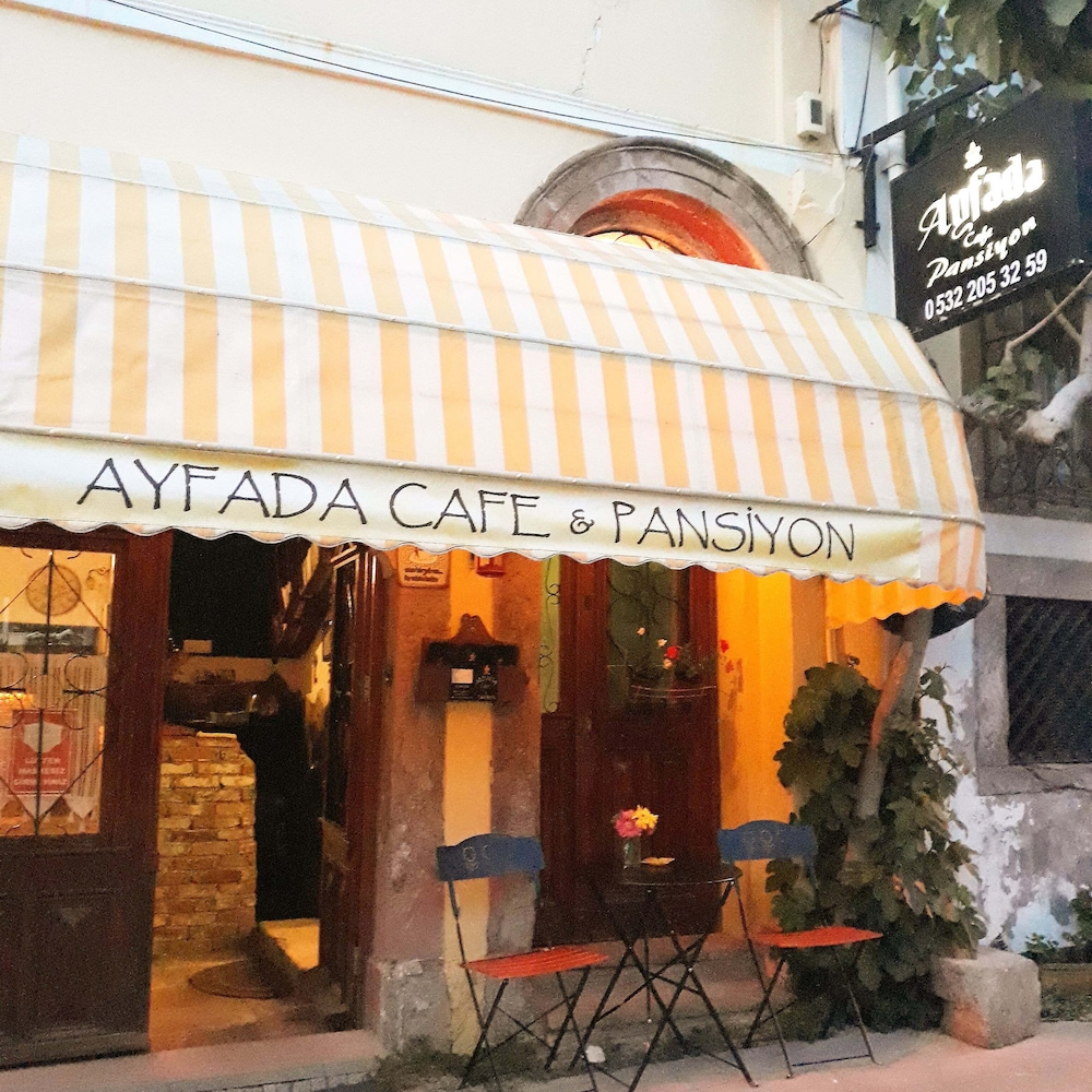 Ayfada Cafe & Pansiyon - Ayvalık
