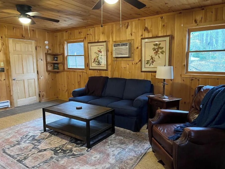 Unique Mountain Property With Main House And Cabin - Cherokee, NC