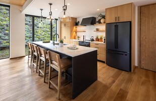 Cafeteira/chaleira, liquidificador, moedor de café, chapa