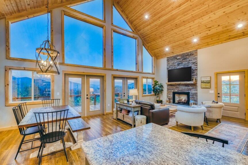 *New!* Hot Tub/fire Pit/private Close To Downtown! - Bryson City, NC