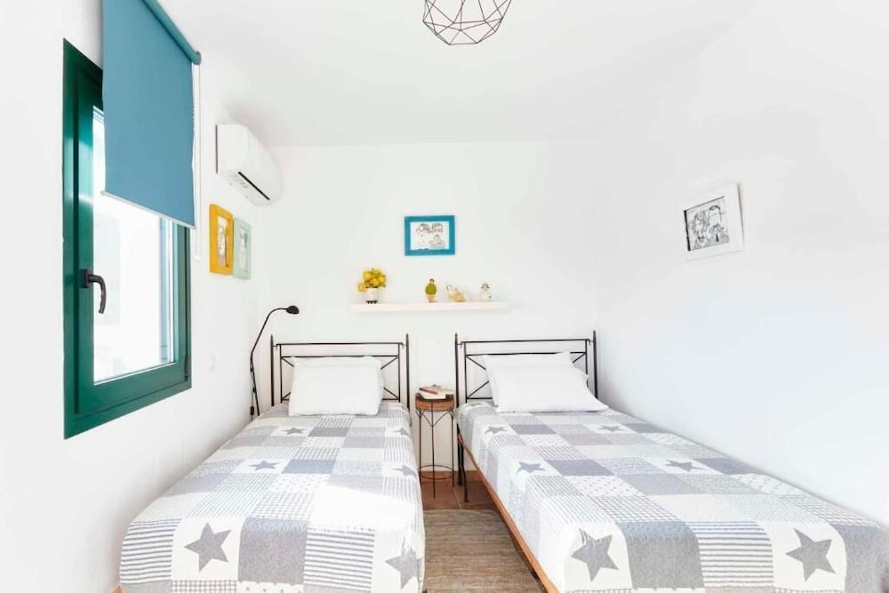 Ideal Location Close To The Beach - Skiathos