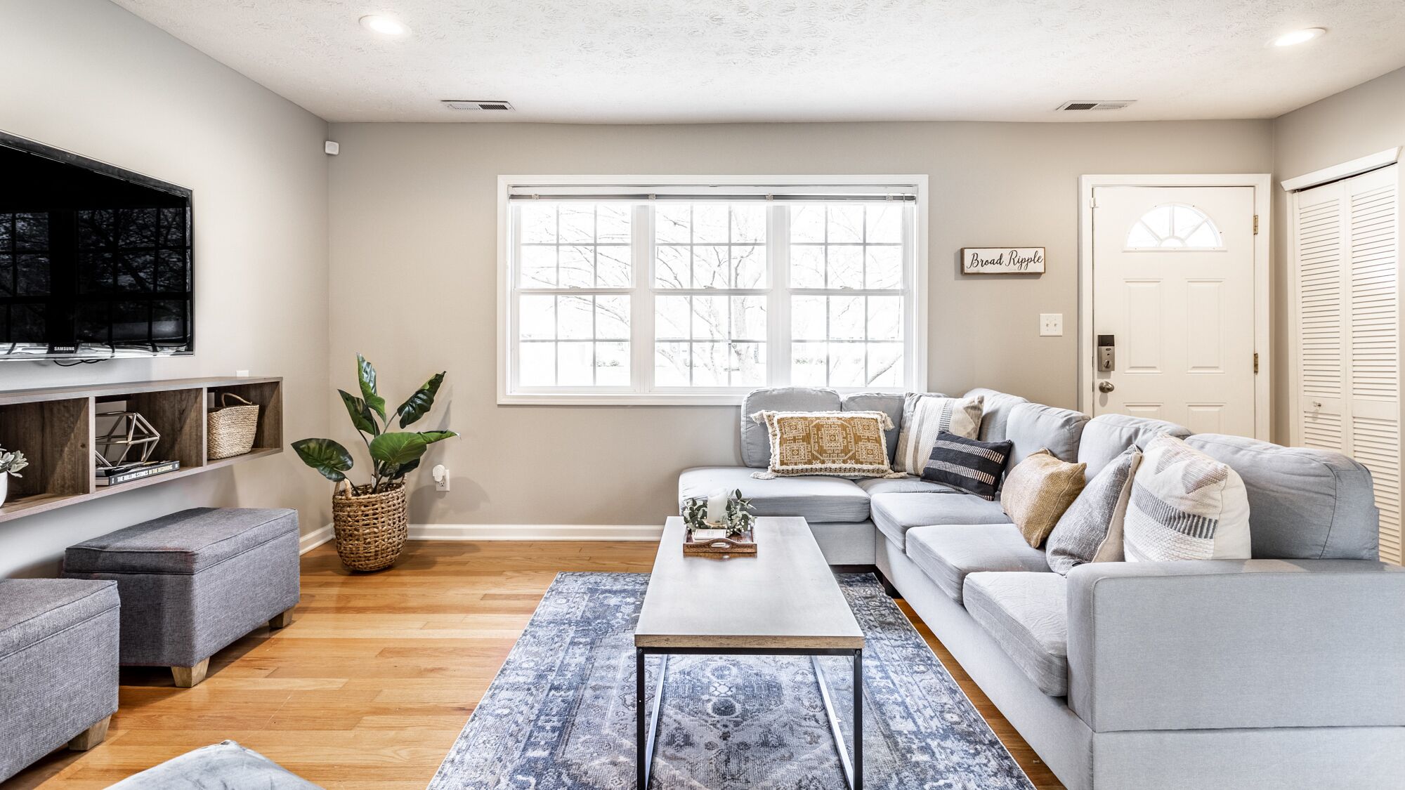 Pet-friendly Broad Ripple Cottage On Quiet Street. - Fishers, IN