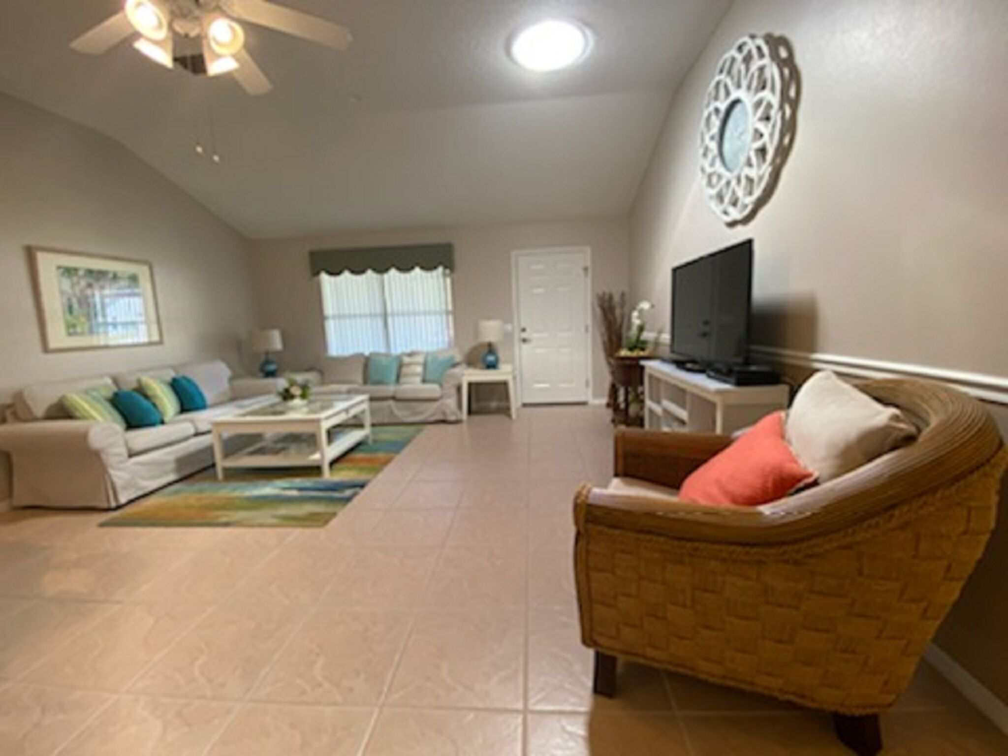 2 Bedrm, Den, 2 Living Rms, 2 Baths, Near Spanish Springs, Golf Cart Included, - The Villages, FL