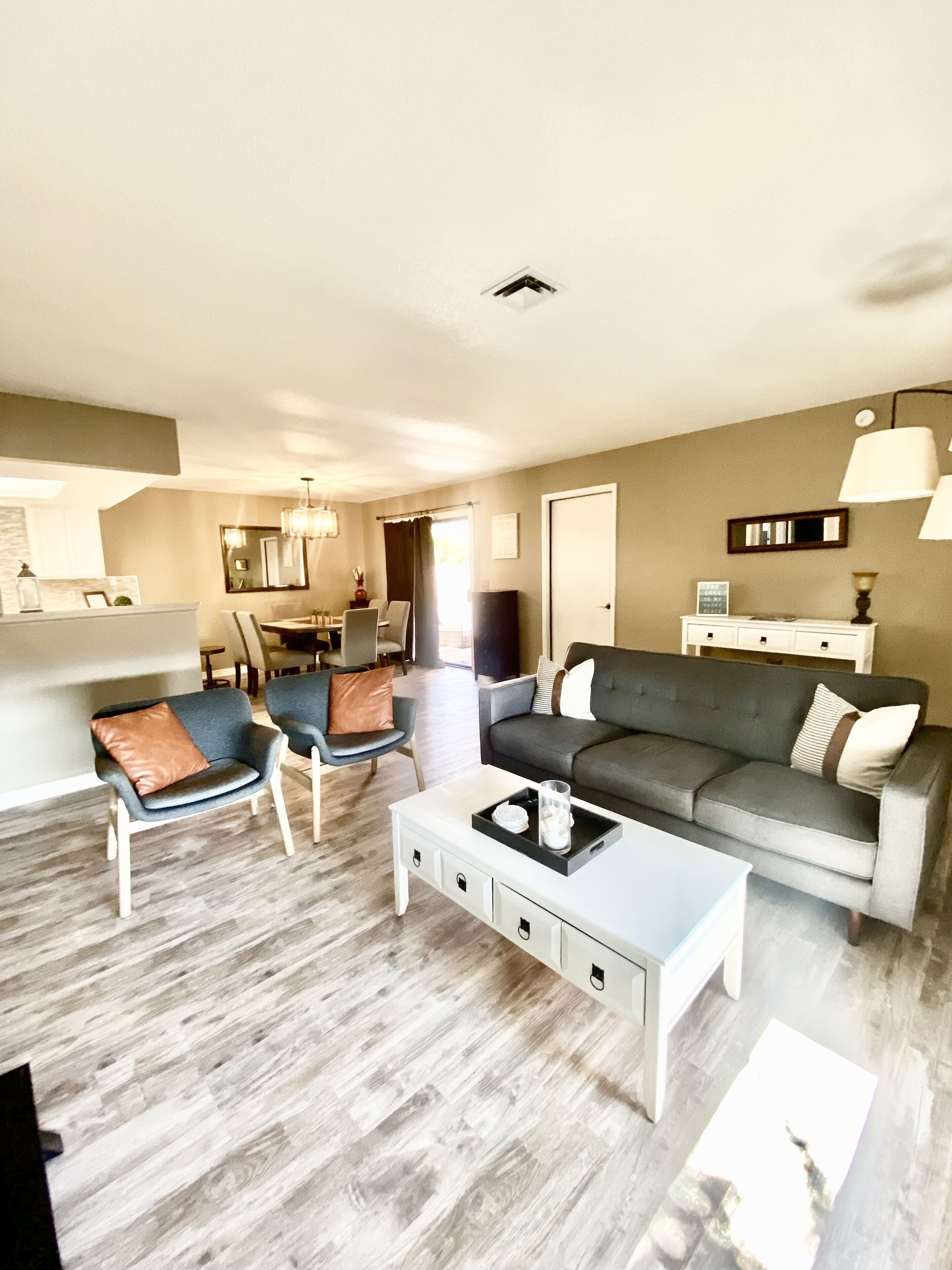 3 Bedroom Pet Friendly Home With Spa Rv&toy Parking - Lake Havasu City, AZ