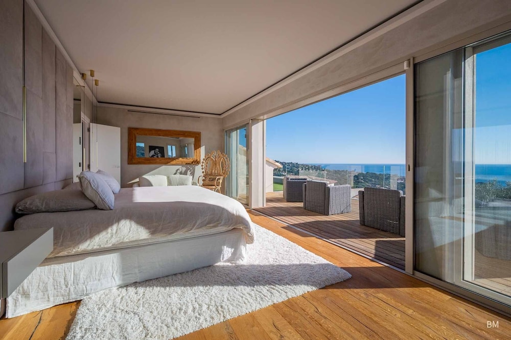 Villa Les Garennes - High Standing Villa - Roquebrune-sur-Argens