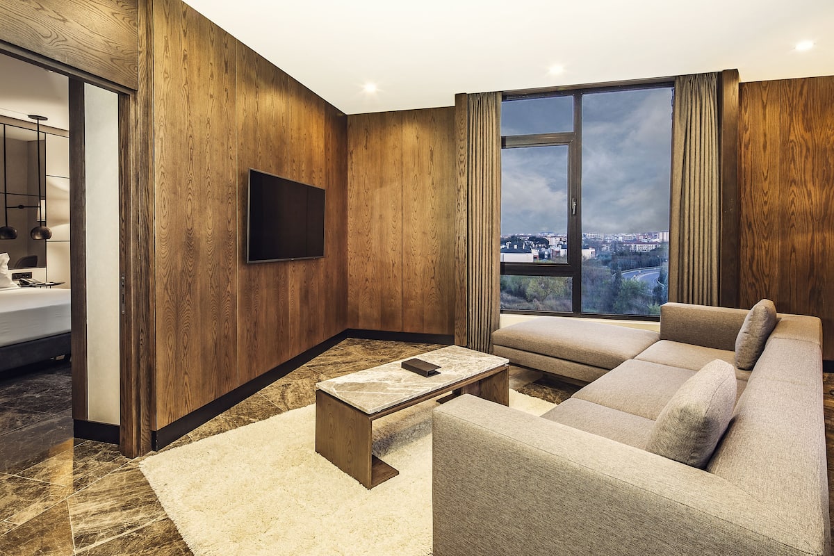 Presidental Suite King Mountain | Roupa de alta qualidade, minibar, cofre no quarto