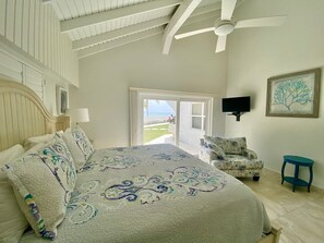 Villa de Luxo, 2 quartos, junto ao mar | Roupa de alta qualidade, edredões de penas, cofre no quarto 