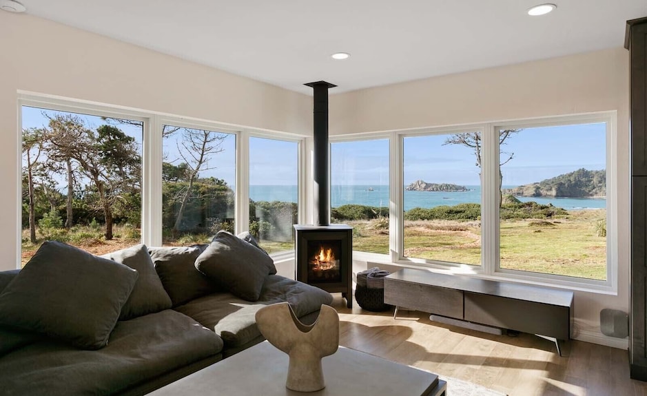 Anchor Bay Getaway | Ocean View, Hot Tub & Fire Pit - Gualala, CA
