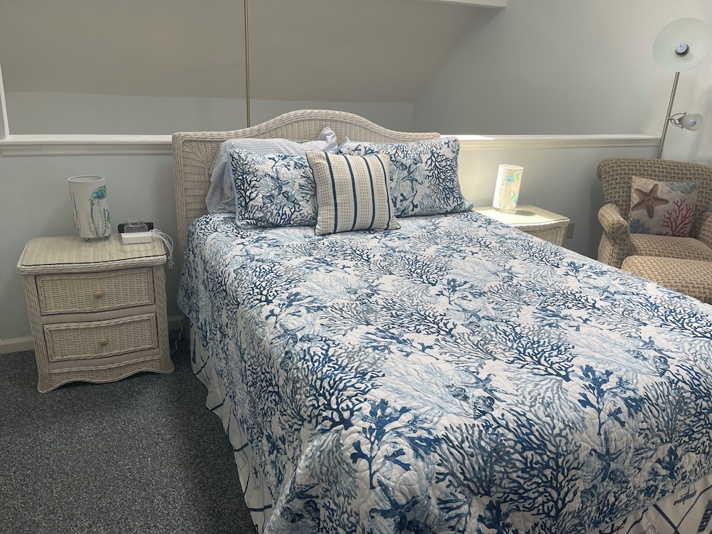 In&outdoor Pools! Walk To Beach, Restaurants, Entertainment, Tennis - Swansboro, NC