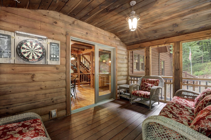 Water Gap Log House - New Jersey