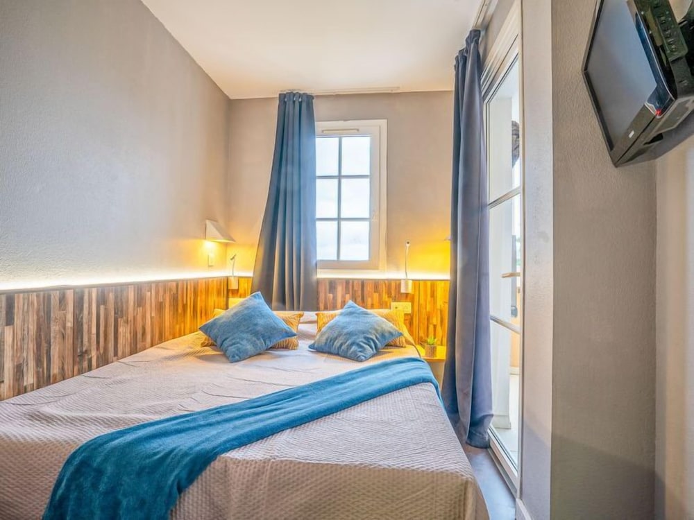 L'esquinade (J4236) By Interhome - Agay