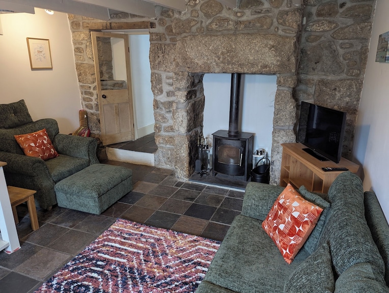 Traditional Fisherman's Cottage With 3 Bedrooms - Mousehole