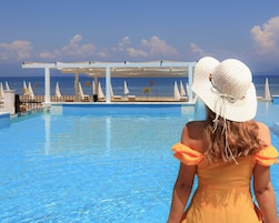 Piscina externa sazonal