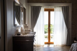 Magari Suite with Tub and Balcony | Terraço/pátio interior