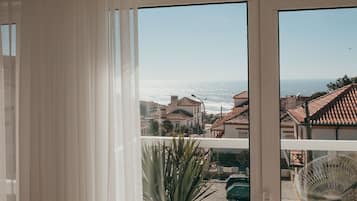 Quarto casal romântico | Individualmente decorados, Wi-Fi de cortesia, roupa de cama