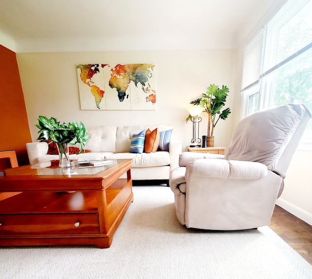 Entire Tri-level Home With A King Master And Patio - Troy, MI