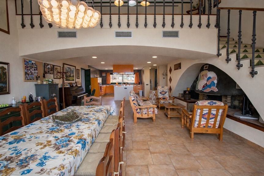 Your Own Private Estate Just 20km From Salou! - Catalonia