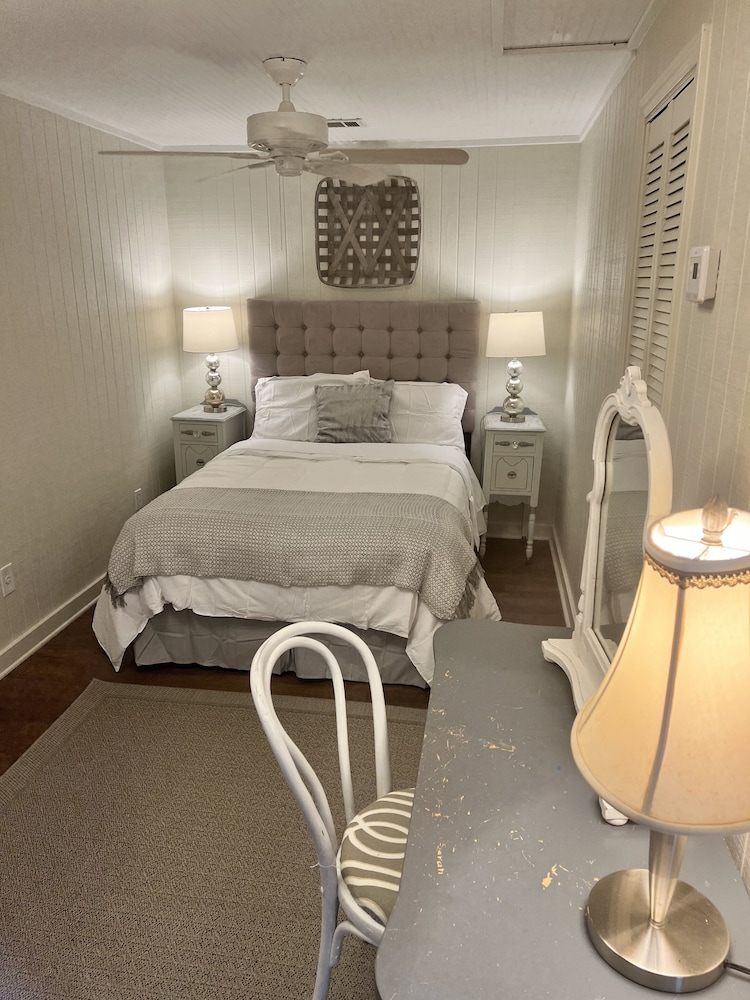 Private Cottage With Seclusion And Luxury For The Perfect Getaway. - Alabama